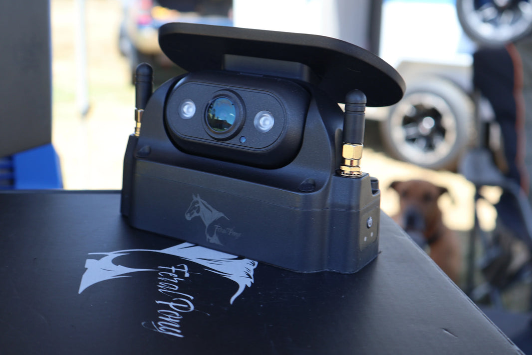 Horse Float Magnetic Camera with 5" Monitor